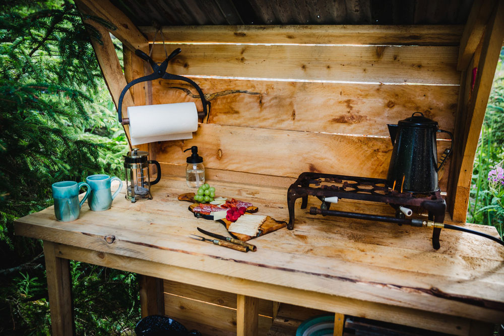Beachcomber Cabin - Between Beaches Alaska